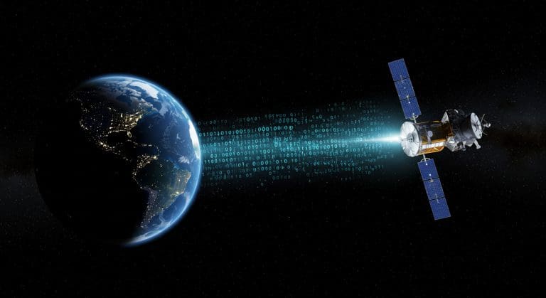 Machine Learning Corrects Wavefront Errors In Satellite-to-Earth ...